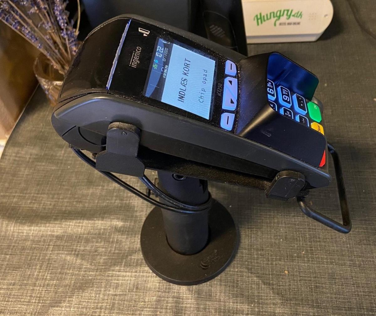 Dankort Terminal, ingenico ICT250 | KonkursKenneth
